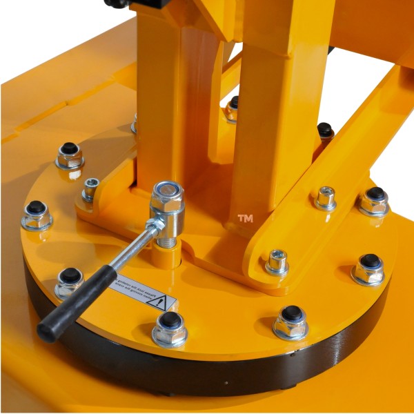 Grue rotative avec porte à faux 550 kg au meilleur prix